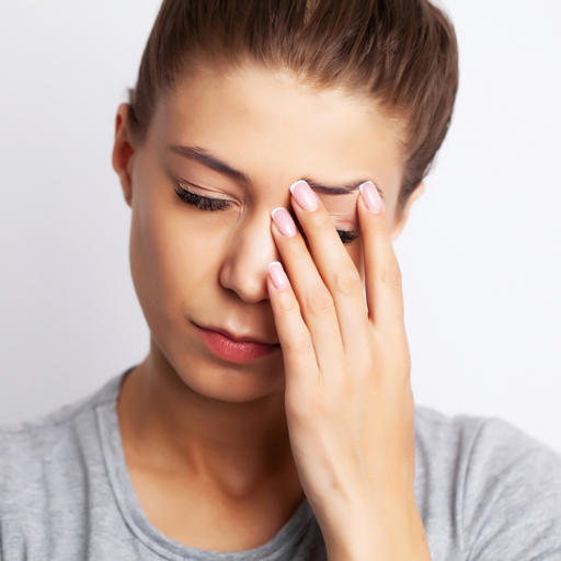 همه چیز در مورد آسیب های چشمی؛ از انواع و علائم تا درمان - اکسون‌لایف